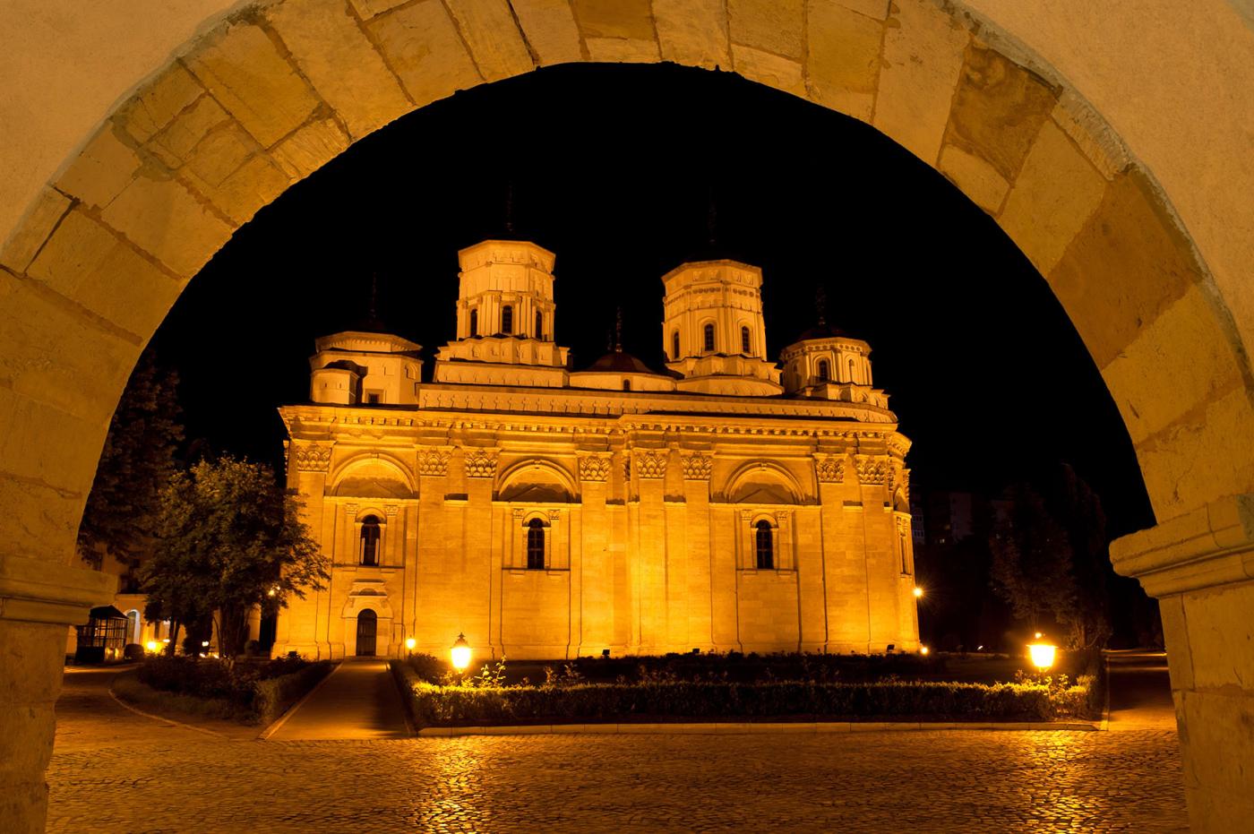 Turnul Goliei | Mănăstirea Golia